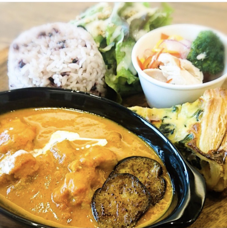 ume-cafe｜「ごちめし」飲食店のメニューをお食事券でプレゼントできるサービス